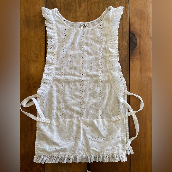 Apron Tree | Other | Vintage Apron Tree California Eyelet Pullover ...